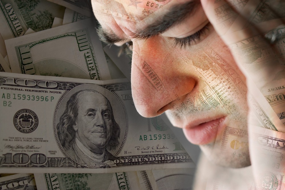 How Worrying About Money Affects Your Health - Forever Natural Wellness